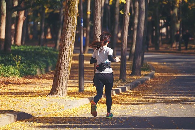 ¿Debemos ir documentados mientras corremos?